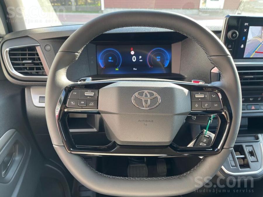 Grey Toyota Proace 2026 in Jekabpils, with an engine capacity of 2.20 L and mileage of 10 thousand km for 42000 €, photo 11 on AUTOMOTO.COM.LV