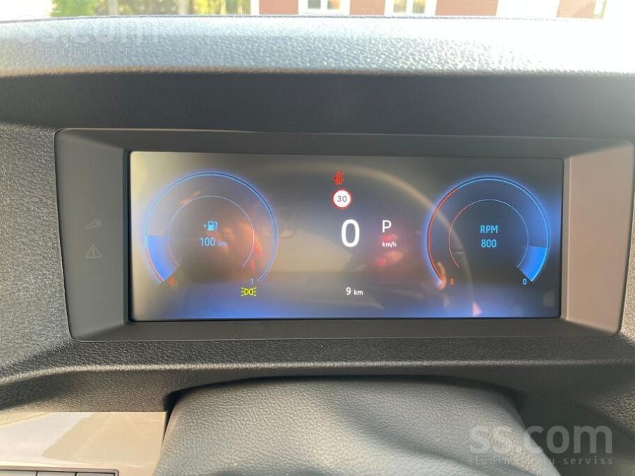 Grey Toyota Proace 2026 in Jekabpils, with an engine capacity of 2.20 L and mileage of 10 thousand km for 42000 €, photo 14 on AUTOMOTO.COM.LV