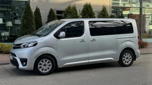 Grey Toyota Proace 2017 in Riga, with an engine capacity of 2.00 L and mileage of 204 thousand km for 18200 €, photo 4 on AUTOMOTO.COM.LV