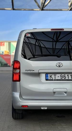 Grey Toyota Proace 2017 in Riga, with an engine capacity of 2.00 L and mileage of 204 thousand km for 18200 €, photo 27 on AUTOMOTO.COM.LV