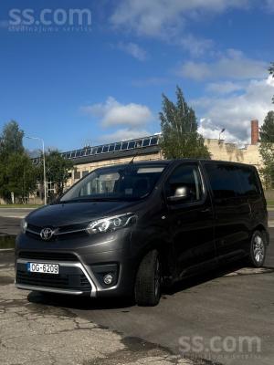 Pelēks Toyota Proace 2017 Cēsis, ar dzinēja tilpumu 2.00 L un nobraukumu 325 tūkst. km par 17500 €, foto 3 vietnē AUTOMOTO.COM.LV