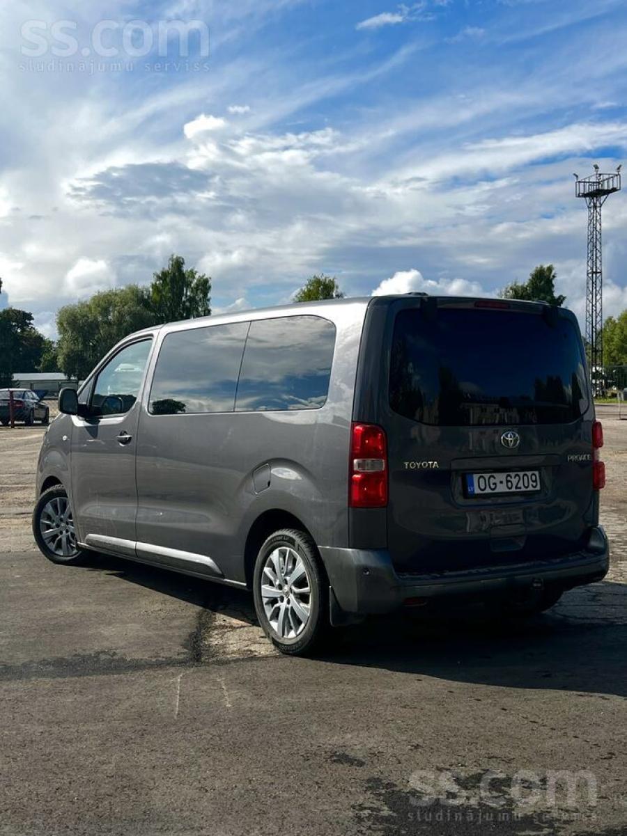 Pelēks Toyota Proace 2017 Cēsis, ar dzinēja tilpumu 2.00 L un nobraukumu 325 tūkst. km par 17500 €, foto 5 vietnē AUTOMOTO.COM.LV