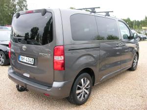 Pelēks Toyota Proace 2018 Rīga, ar dzinēja tilpumu 2.00 L un nobraukumu 147 tūkst. km par 18300 €, foto 4 vietnē AUTOMOTO.COM.LV