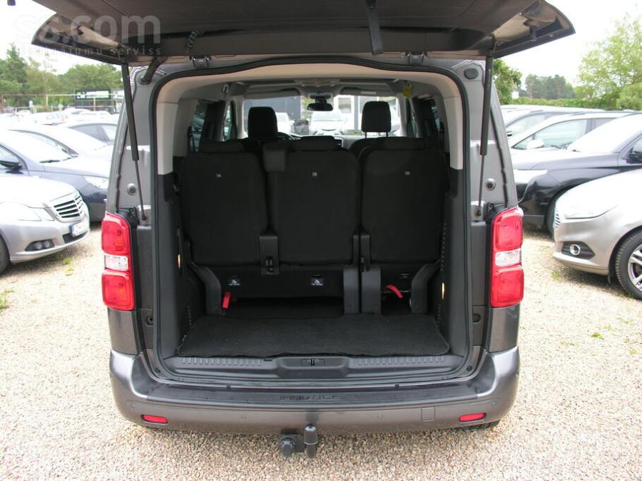 Pelēks Toyota Proace 2018 Rīga, ar dzinēja tilpumu 2.00 L un nobraukumu 147 tūkst. km par 18300 €, foto 6 vietnē AUTOMOTO.COM.LV