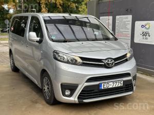 Grey Toyota Proace 2018 in Riga, with an engine capacity of 2.00 L and mileage of 180 thousand km for 14500 €, photo 1 on AUTOMOTO.COM.LV