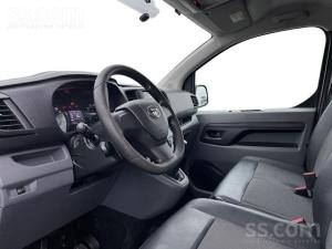 Grey Toyota Proace 2020 in Riga, with an engine capacity of 1.50 L and mileage of 166 thousand km for 13990 €, photo 8 on AUTOMOTO.COM.LV