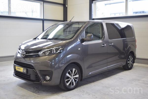 Grey Toyota Proace 2020 in Riga, with an engine capacity of 2.00 L and mileage of 142 thousand km for 23900 €, photo 1 on AUTOMOTO.COM.LV