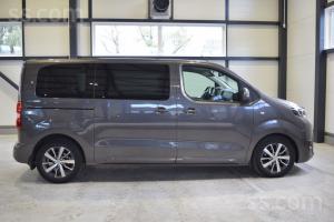 Grey Toyota Proace 2020 in Riga, with an engine capacity of 2.00 L and mileage of 142 thousand km for 23900 €, photo 4 on AUTOMOTO.COM.LV