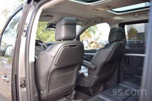 Grey Toyota Proace 2020 in Riga, with an engine capacity of 2.00 L and mileage of 142 thousand km for 23900 €, photo 16 on AUTOMOTO.COM.LV