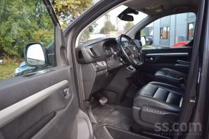 Grey Toyota Proace 2020 in Riga, with an engine capacity of 2.00 L and mileage of 142 thousand km for 23900 €, photo 20 on AUTOMOTO.COM.LV