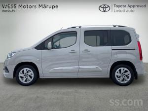 Pelēks Toyota Proace 2021 Rīga, ar dzinēja tilpumu 1.20 L un nobraukumu 102 tūkst. km par 18990 €, foto 3 vietnē AUTOMOTO.COM.LV