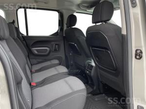 Pelēks Toyota Proace 2021 Rīga, ar dzinēja tilpumu 1.20 L un nobraukumu 102 tūkst. km par 18990 €, foto 7 vietnē AUTOMOTO.COM.LV