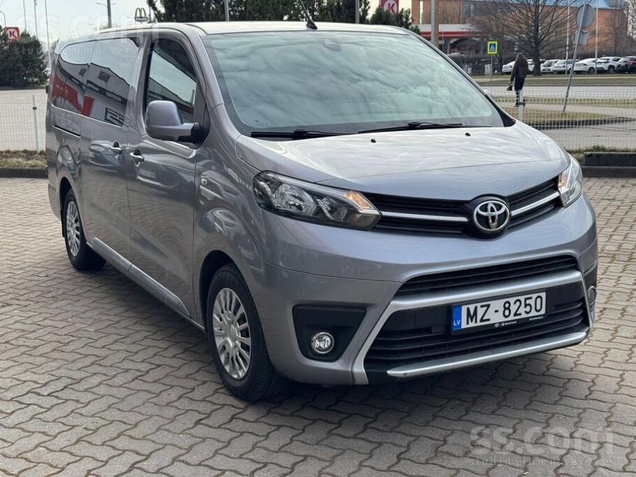 Pelēks Toyota Proace 2021 Rīga, ar dzinēja tilpumu 2.00 L un nobraukumu 179 tūkst. km par 18850 €, foto 1 vietnē AUTOMOTO.COM.LV