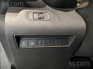 Grey Toyota Proace 2021 in Ventspils, with an engine capacity of 1.20 L and mileage of 75 thousand km for 14290 €, photo 14 on AUTOMOTO.COM.LV
