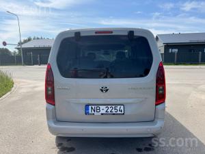Pelēks Toyota Proace 2021 Rīga, ar dzinēja tilpumu 1.50 L un nobraukumu 103 tūkst. km par 15250 €, foto 10 vietnē AUTOMOTO.COM.LV
