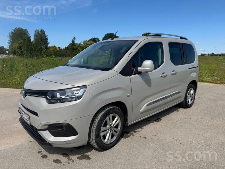 Pelēks Toyota Proace 2021 Rīga, ar dzinēja tilpumu 1.50 L un nobraukumu 103 tūkst. km par 15250 €, foto 12 vietnē AUTOMOTO.COM.LV