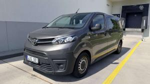 Серый Тойота Proace 2021 в Вильнюс, объемом двигателя 1.50 л и пробегом 100 тыс. км за 15490 €, фото 3 на AUTOMOTO.COM.LV