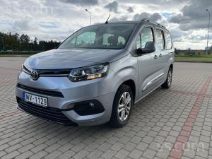 Grey Toyota Proace 2021 in Jelgava, with an engine capacity of 1.20 L and mileage of 93 thousand km for 15300 €, photo  on AUTOMOTO.COM.LV