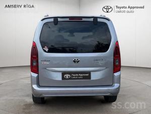 Pelēks Toyota Proace 2021 Rīga, ar dzinēja tilpumu 1.20 L un nobraukumu 94 tūkst. km par 14700 €, foto 7 vietnē AUTOMOTO.COM.LV