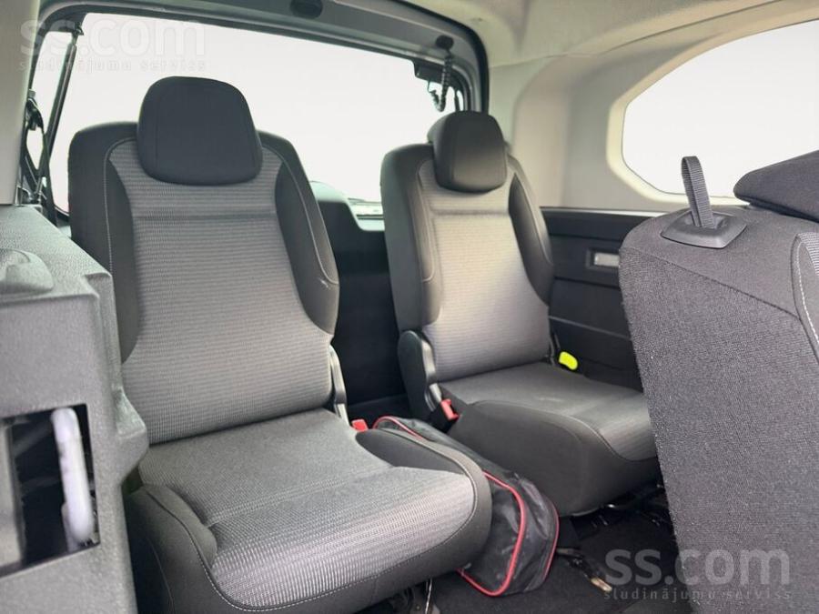 Pelēks Toyota Proace 2021 Rīga, ar dzinēja tilpumu 1.20 L un nobraukumu 94 tūkst. km par 14700 €, foto 14 vietnē AUTOMOTO.COM.LV