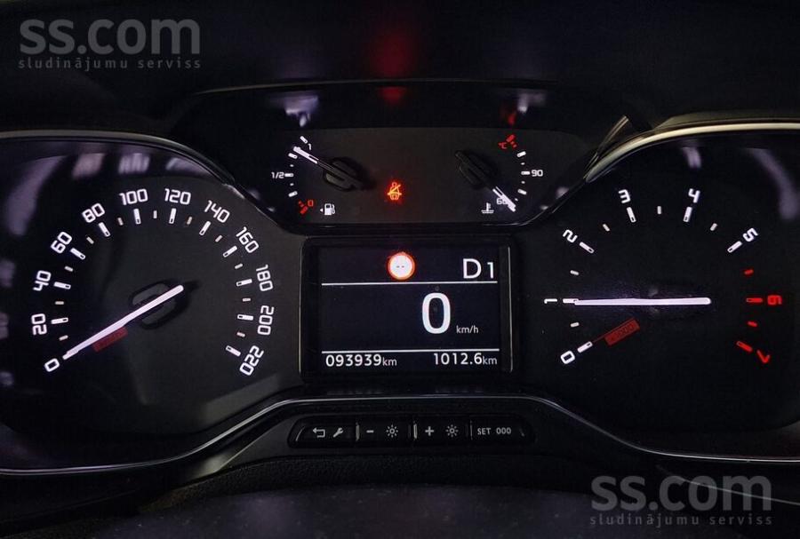 Pelēks Toyota Proace 2021 Rīga, ar dzinēja tilpumu 1.20 L un nobraukumu 94 tūkst. km par 14700 €, foto 19 vietnē AUTOMOTO.COM.LV