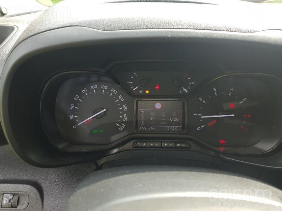 Pelēks Toyota Proace 2022 Rīga, ar dzinēja tilpumu 1.50 L un nobraukumu 160 tūkst. km par 12900 €, foto 6 vietnē AUTOMOTO.COM.LV