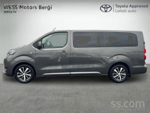 Grey Toyota Proace 2022 in Riga, with an engine capacity of 2.00 L and mileage of 103 thousand km for 29990 €, photo 4 on AUTOMOTO.COM.LV