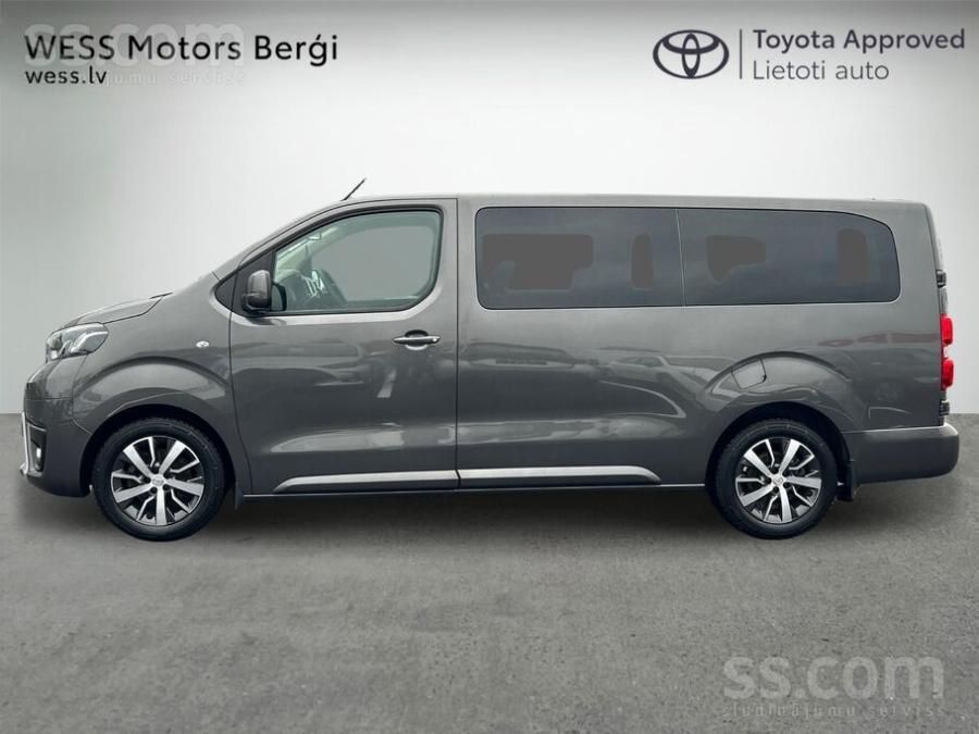 Grey Toyota Proace 2022 in Riga, with an engine capacity of 2.00 L and mileage of 103 thousand km for 29990 €, photo 4 on AUTOMOTO.COM.LV