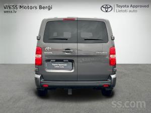Grey Toyota Proace 2022 in Riga, with an engine capacity of 2.00 L and mileage of 103 thousand km for 29990 €, photo 5 on AUTOMOTO.COM.LV