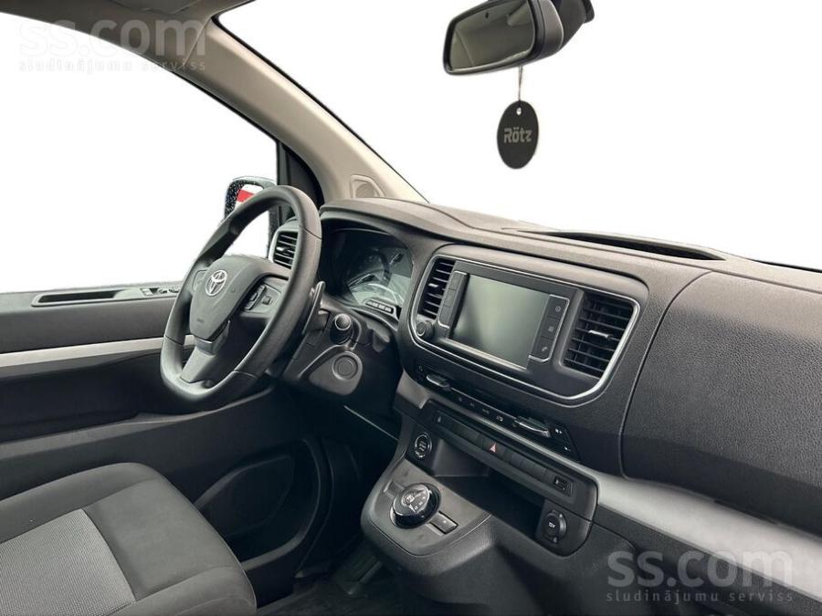 Grey Toyota Proace 2022 in Riga, with an engine capacity of 2.00 L and mileage of 103 thousand km for 29990 €, photo 7 on AUTOMOTO.COM.LV