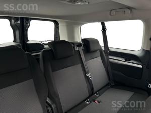Grey Toyota Proace 2022 in Riga, with an engine capacity of 2.00 L and mileage of 103 thousand km for 29990 €, photo 9 on AUTOMOTO.COM.LV