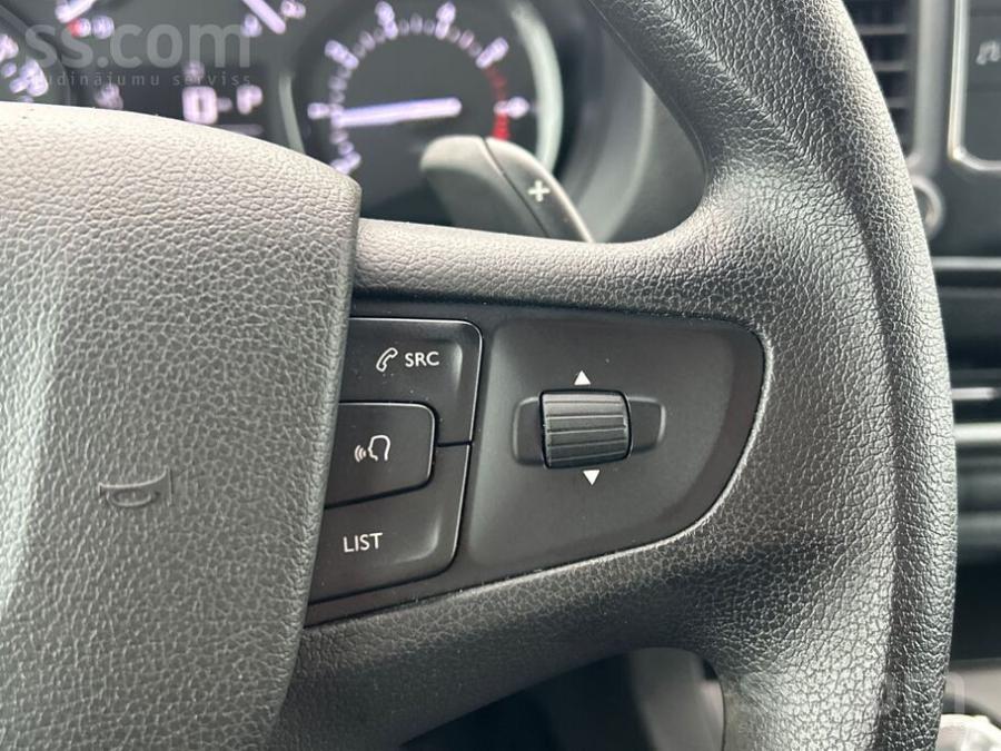 Grey Toyota Proace 2022 in Riga, with an engine capacity of 2.00 L and mileage of 103 thousand km for 29990 €, photo 18 on AUTOMOTO.COM.LV