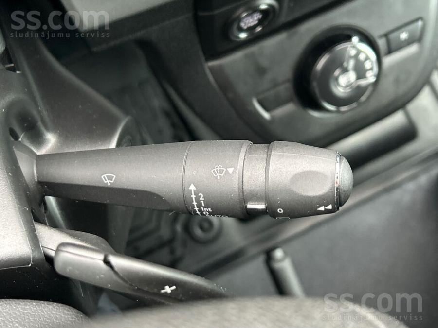 Grey Toyota Proace 2022 in Riga, with an engine capacity of 2.00 L and mileage of 103 thousand km for 29990 €, photo 22 on AUTOMOTO.COM.LV