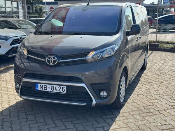 Grey Toyota Proace 2022 in Riga, with an engine capacity of 2.00 L and mileage of 105 thousand km for 25450 €, photo 2 on AUTOMOTO.COM.LV