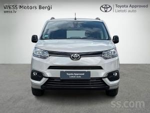 Серый Тойота Proace 2022 в Рига, объемом двигателя 1.50 л и пробегом 15 тыс. км за 24990 €, фото 6 на AUTOMOTO.COM.LV