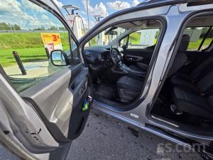 Pelēks Toyota Proace 2022 Rīga, ar dzinēja tilpumu 1.20 L un nobraukumu 139 tūkst. km par 18500 €, foto 5 vietnē AUTOMOTO.COM.LV