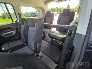 Pelēks Toyota Proace 2022 Rīga, ar dzinēja tilpumu 1.20 L un nobraukumu 139 tūkst. km par 18500 €, foto 6 vietnē AUTOMOTO.COM.LV