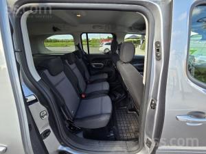 Pelēks Toyota Proace 2022 Rīga, ar dzinēja tilpumu 1.20 L un nobraukumu 139 tūkst. km par 18500 €, foto 11 vietnē AUTOMOTO.COM.LV