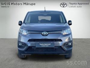 Grey Toyota Proace 2022 in Riga, with an engine capacity of 1.50 L and mileage of 108 thousand km for 14990 €, photo 6 on AUTOMOTO.COM.LV
