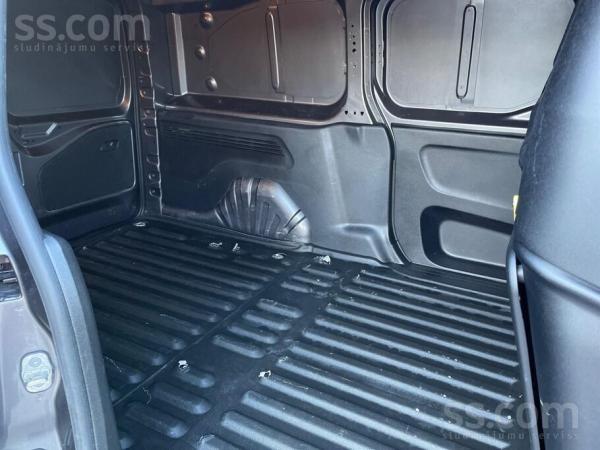 Toyota Proace 2022 Rīga vietnē Pelēks Toyota Proace 2022 Rīga, ar dzinēja tilpumu 1.50 L un nobraukumu 108 tūkst. km par 14990 €, foto 8 vietnē AUTOMOTO.COM.LV