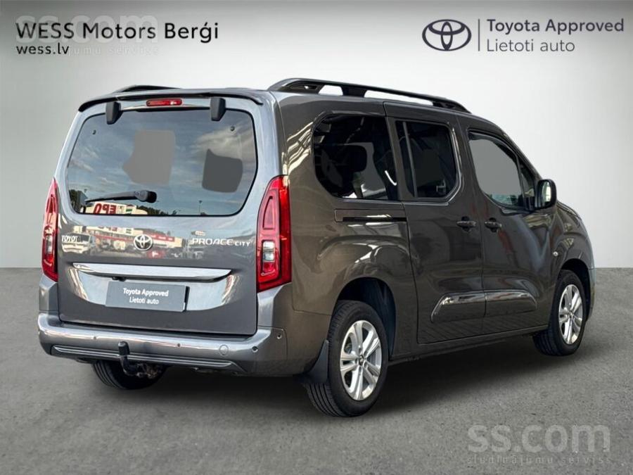 Pelēks Toyota Proace 2022 Rīga, ar dzinēja tilpumu 1.50 L un nobraukumu 174 tūkst. km par 16990 €, foto 3 vietnē AUTOMOTO.COM.LV