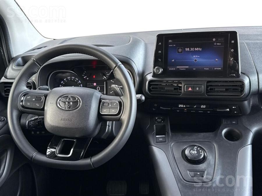Pelēks Toyota Proace 2022 Rīga, ar dzinēja tilpumu 1.50 L un nobraukumu 174 tūkst. km par 16990 €, foto 10 vietnē AUTOMOTO.COM.LV