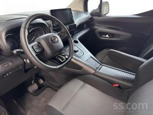 Pelēks Toyota Proace 2022 Rīga, ar dzinēja tilpumu 1.50 L un nobraukumu 174 tūkst. km par 16990 €, foto 12 vietnē AUTOMOTO.COM.LV