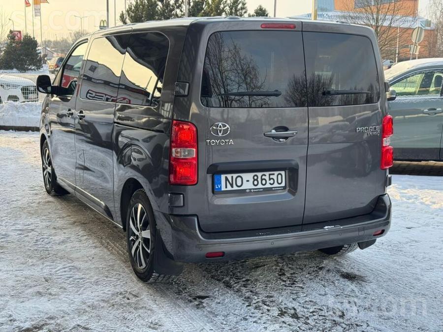 Grey Toyota Proace 2023 in Riga, with an engine capacity of 2.00 L and mileage of 48 thousand km for 29850 €, photo 3 on AUTOMOTO.COM.LV
