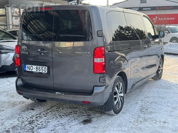 Pelēks Toyota Proace 2023 Rīga, ar dzinēja tilpumu 2.00 L un nobraukumu 48 tūkst. km par 29850 €, foto 4 vietnē AUTOMOTO.COM.LV