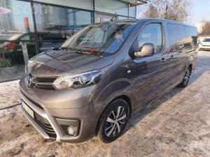 Grey Toyota Proace 2023 in Riga, with an engine capacity of 2.00 L and mileage of 57 thousand km for 37900 €, photo 5 on AUTOMOTO.COM.LV
