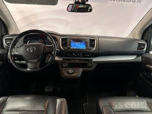 Pelēks Toyota Proace 2023 Jēkabpils, ar dzinēja tilpumu 2.00 L un nobraukumu 79 tūkst. km par 33900 €, foto 8 vietnē AUTOMOTO.COM.LV