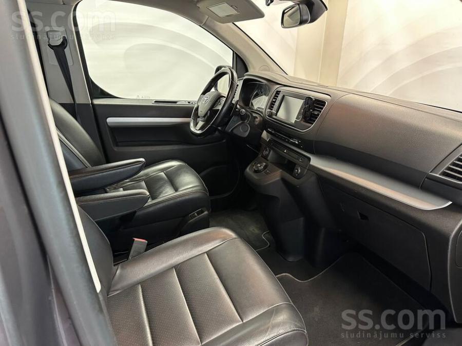 Pelēks Toyota Proace 2023 Jēkabpils, ar dzinēja tilpumu 2.00 L un nobraukumu 79 tūkst. km par 33900 €, foto 12 vietnē AUTOMOTO.COM.LV