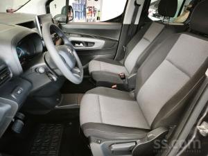 Pelēks Toyota Proace 2023 Rīga, ar dzinēja tilpumu 2.00 L un nobraukumu 48 tūkst. km par 23900 €, foto 13 vietnē AUTOMOTO.COM.LV