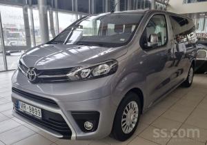Pelēks Toyota Proace 2023 Ogre, ar dzinēja tilpumu 2.00 L un nobraukumu 44 tūkst. km par 28500 €, foto  vietnē AUTOMOTO.COM.LV